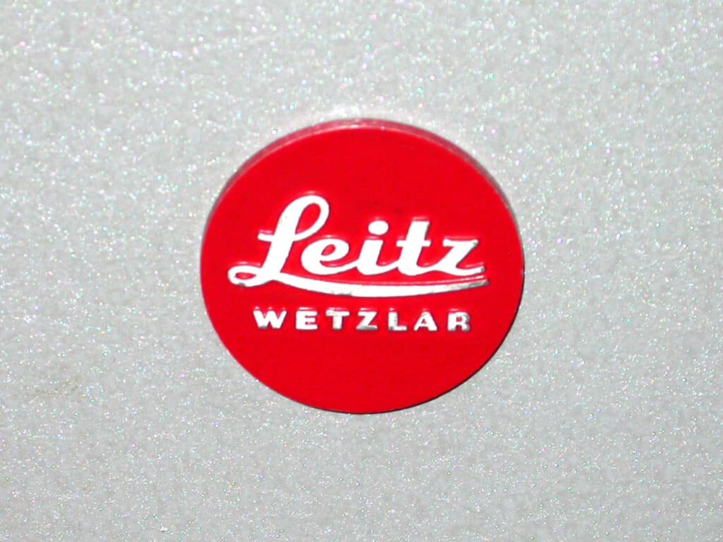 Leitz-Logos im Wandel der Zeit - Deutsches Kameramuseum